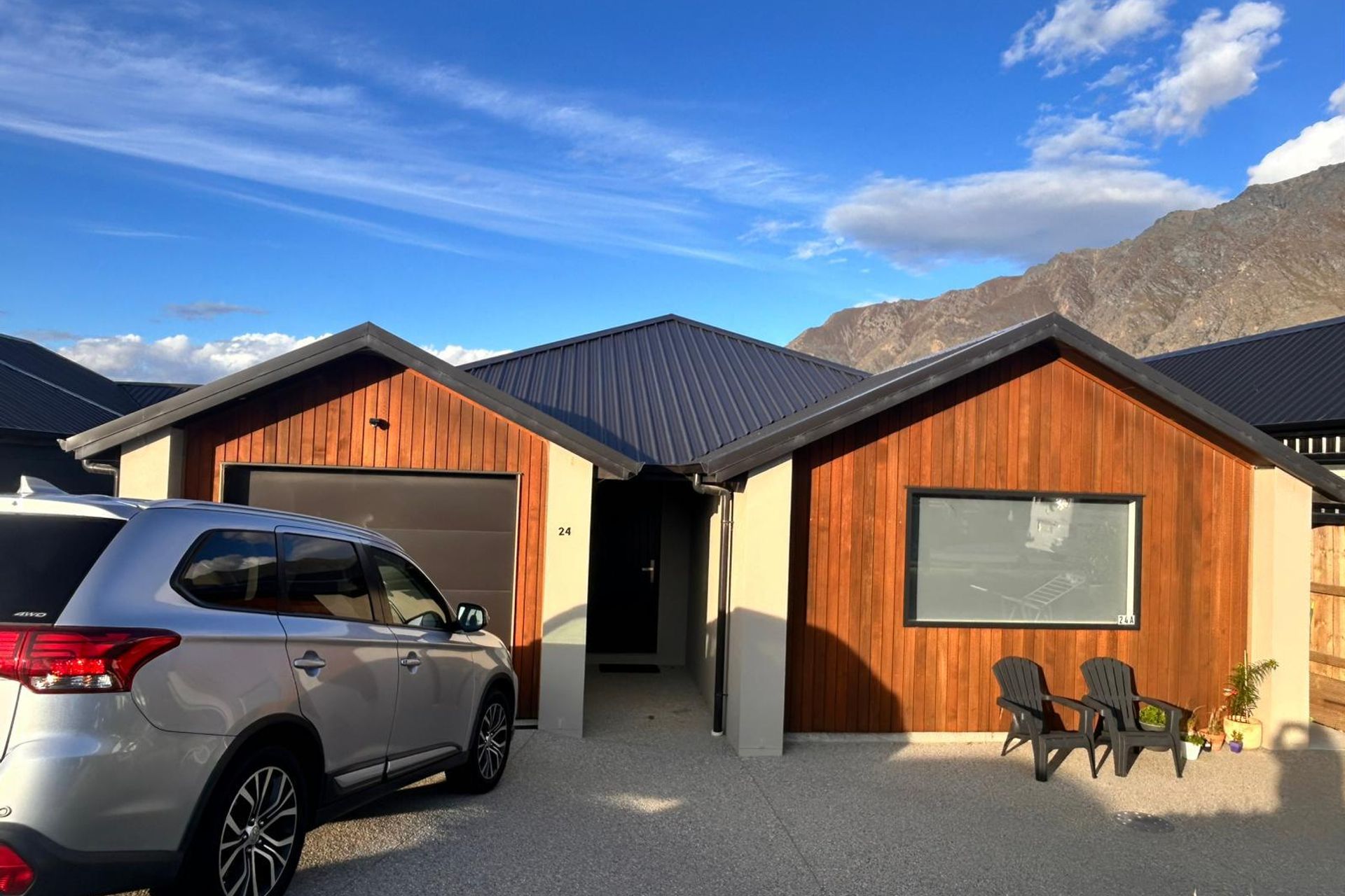 24 and 24A Barn Road, Jacks Point, Queenstown-Lakes - Connect